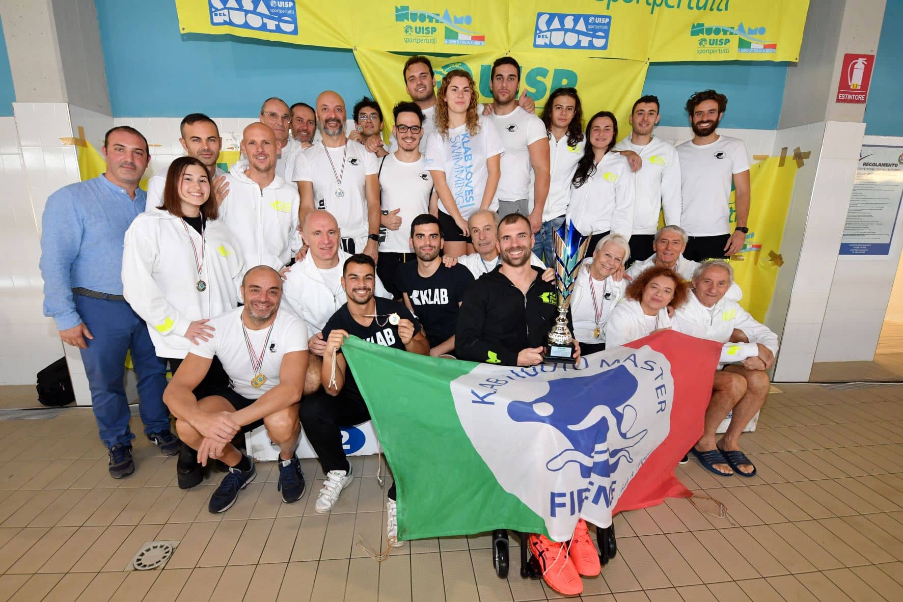 Squadra nuoto master — KLAB